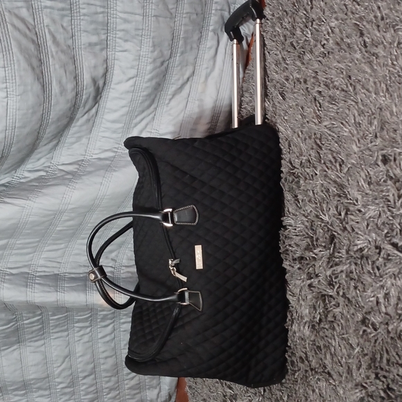 Vera Bradley | Bags | Vera Bradley Rolling Duffel Bag Wretractable ...